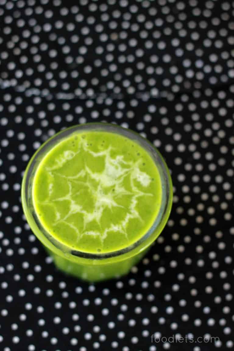 The Easiest Halloween Hack Ever: Spooky Smoothies | Foodlets