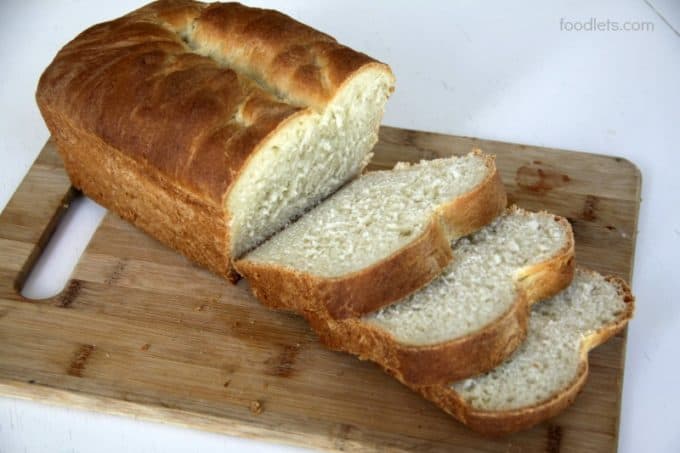Easy Homemade Bread Recipe (Kids Can Make It!) - Foodlets
